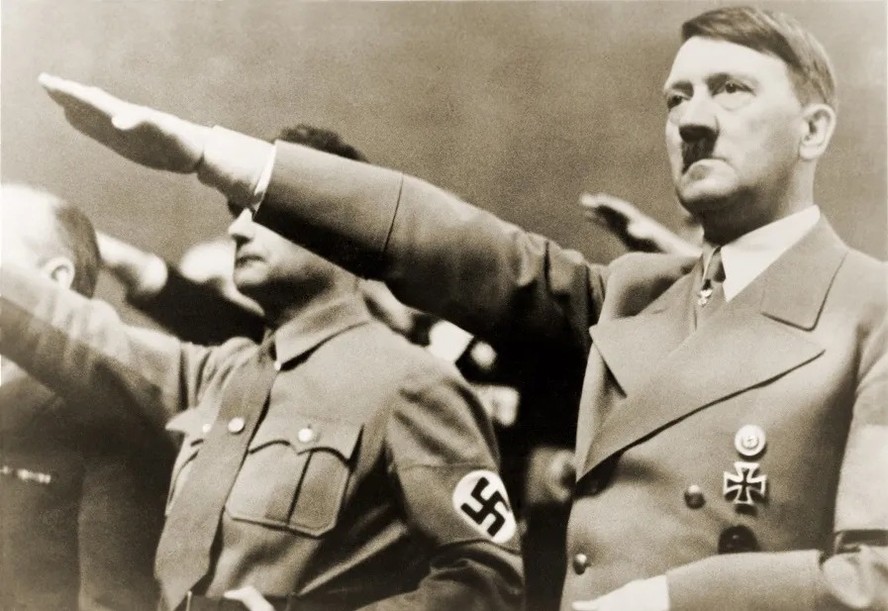 Hitler virgem? Arquivos secretos da CIA revelam vida sexual e genética ...