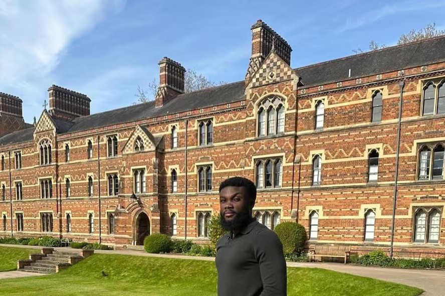 Conheça a história do jovem milionário de 29 anos que se recusa a ter ...