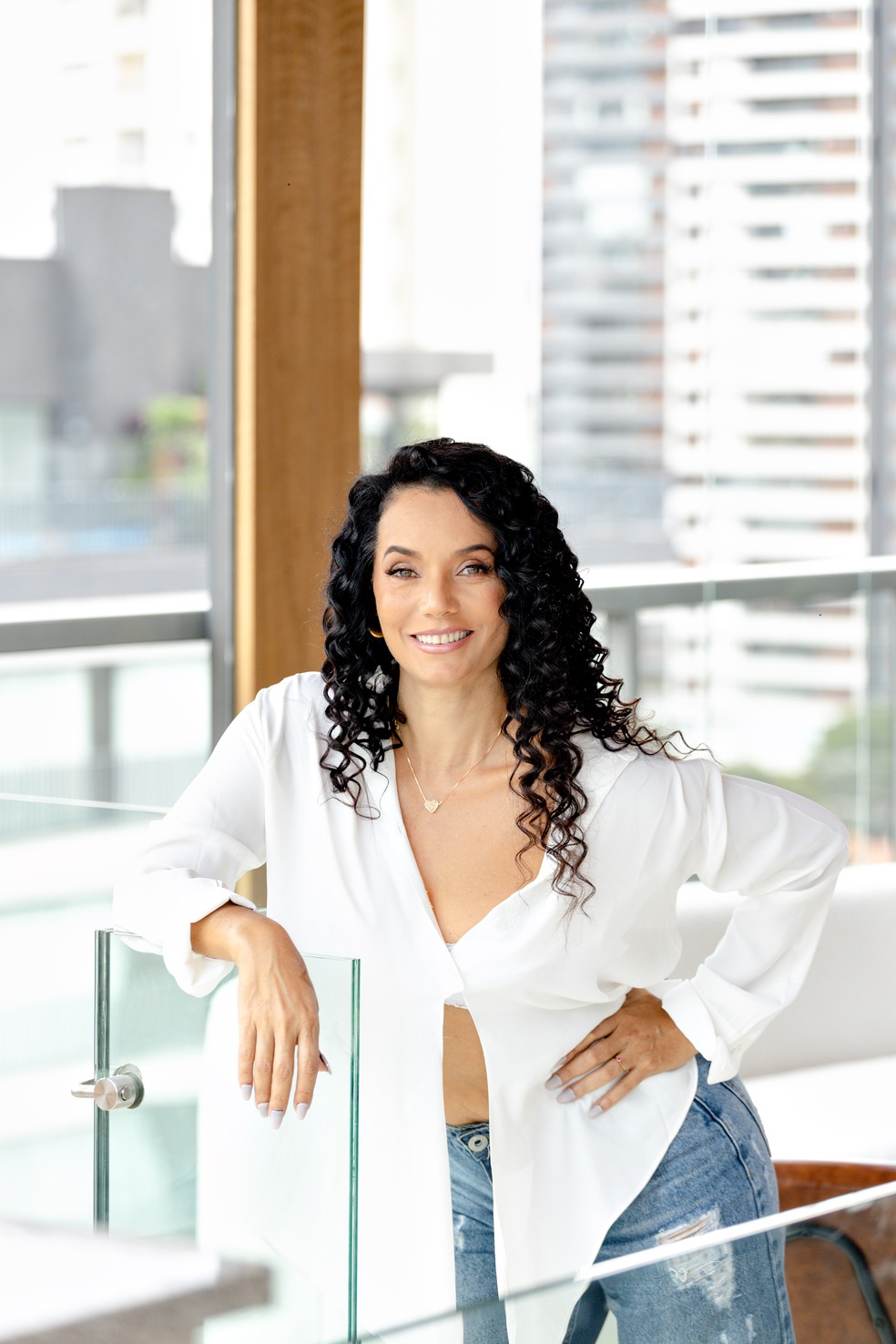 Monica Carvalho fala da estreia como roteirista, de maturidade e do ...