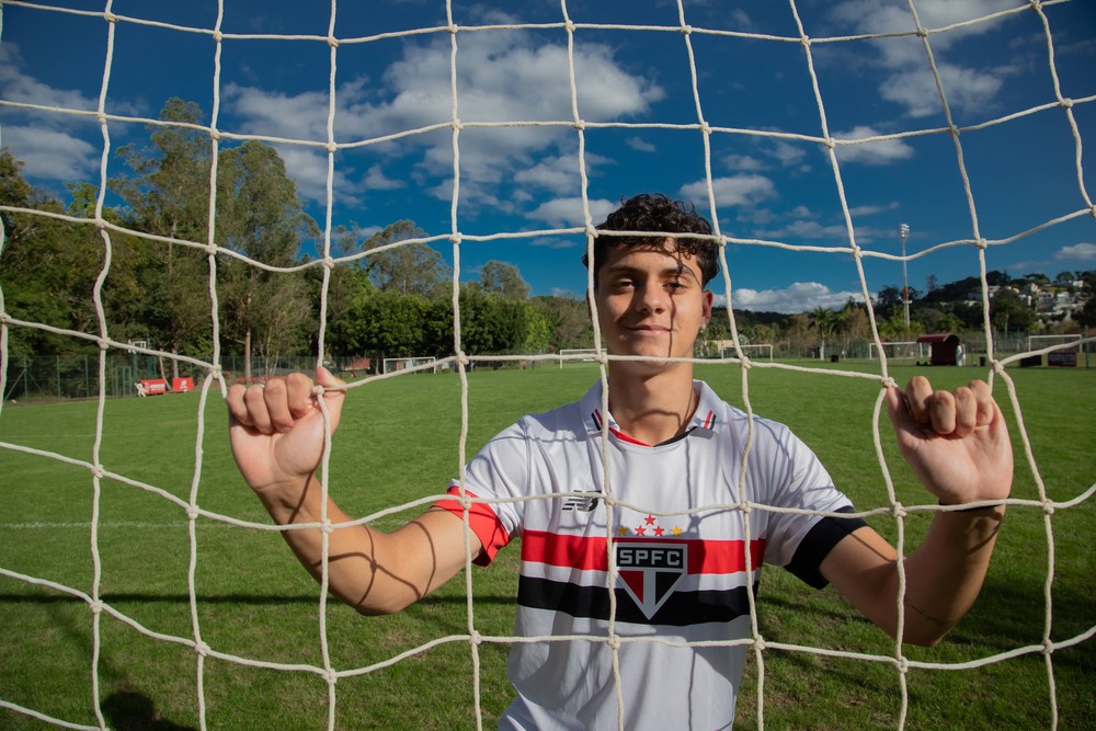 A base vem forte: Lucca Marques e Gustavo Valadares, as joias do São Paulo que você precisa conhecer