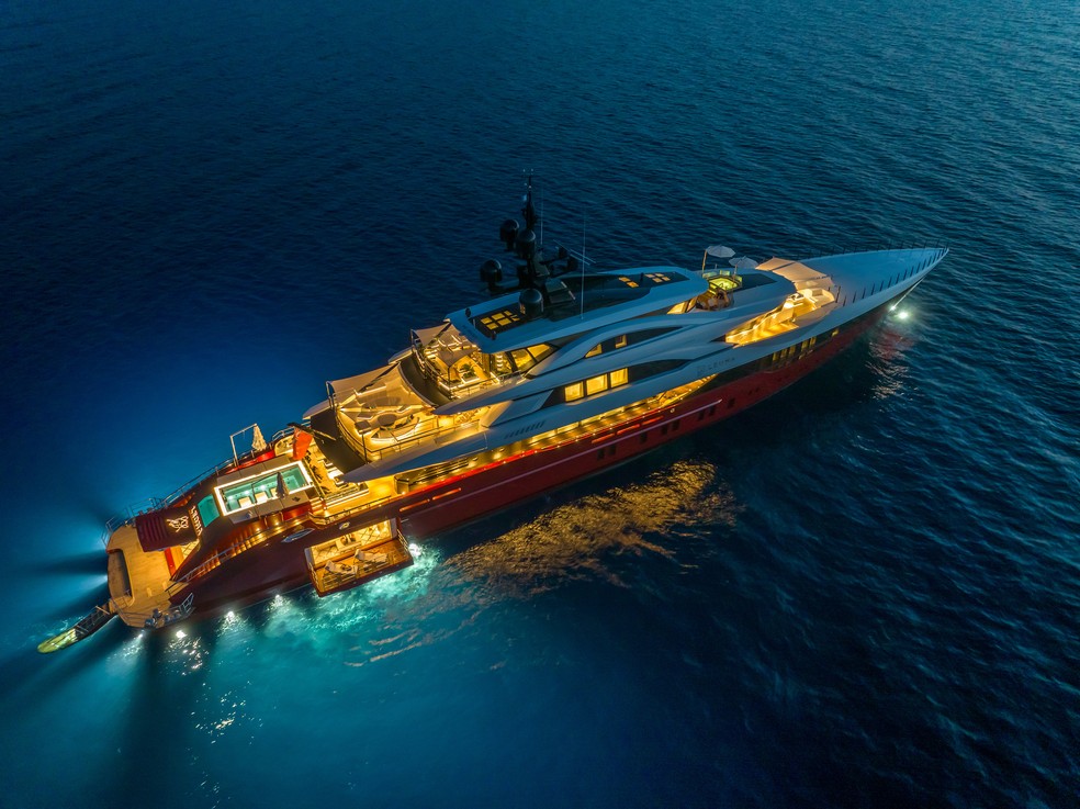 Mônaco exibe os superiates mais luxuosos do mundo no Yacht Show; veja fotos
