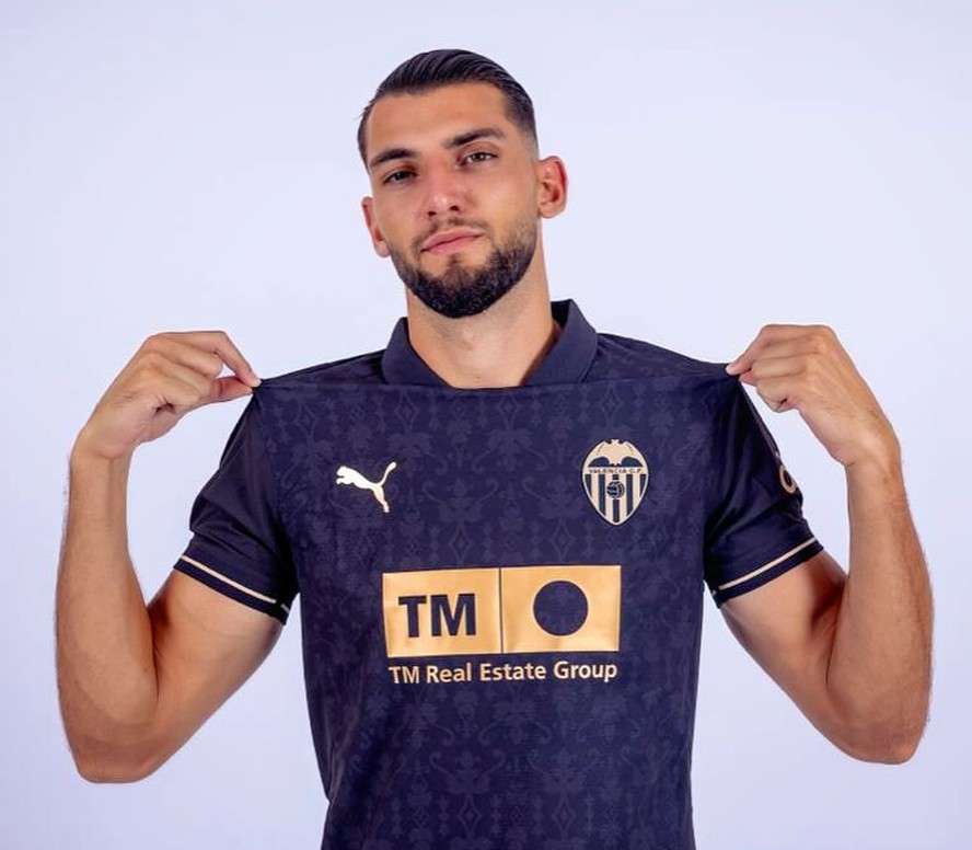 Vizinho alertou polícia após ver mulheres seminuas 'desorientadas' na ...