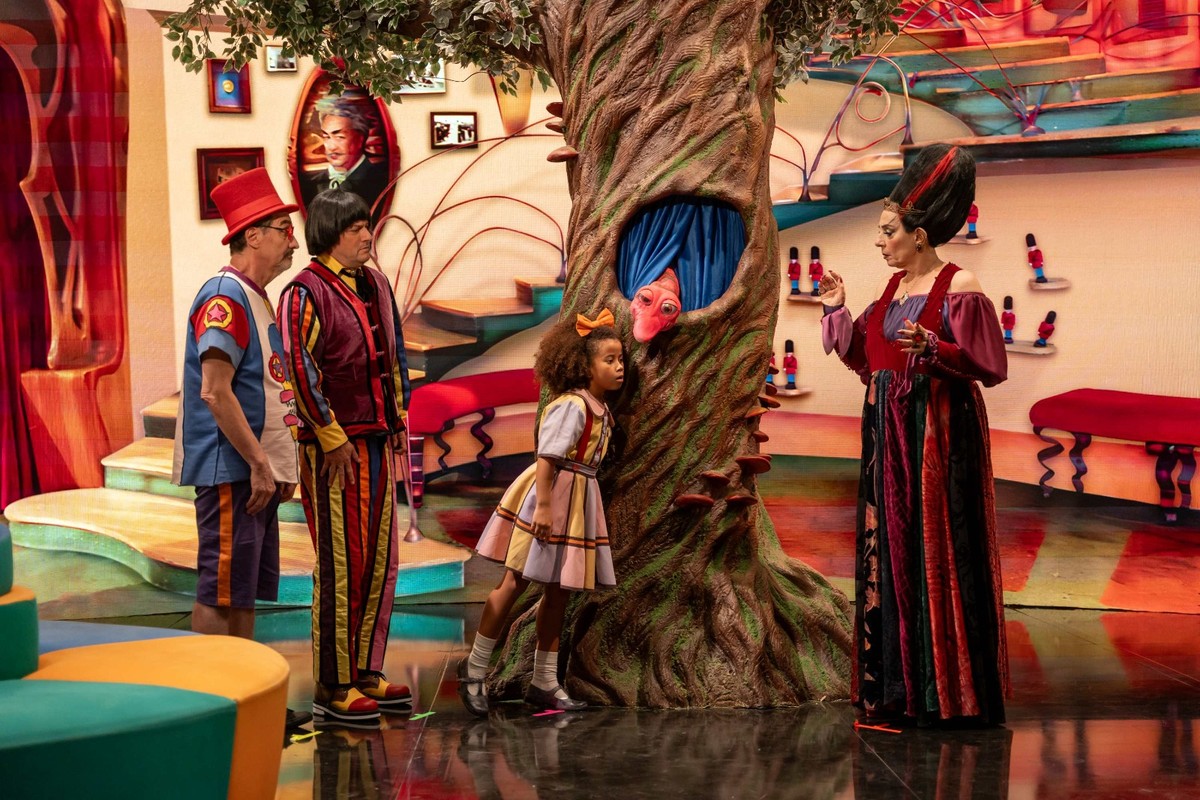 Marcelo Serrado surge como Nino do 'Castelo Rá-Tim-Bum' na série 'Mundo ...