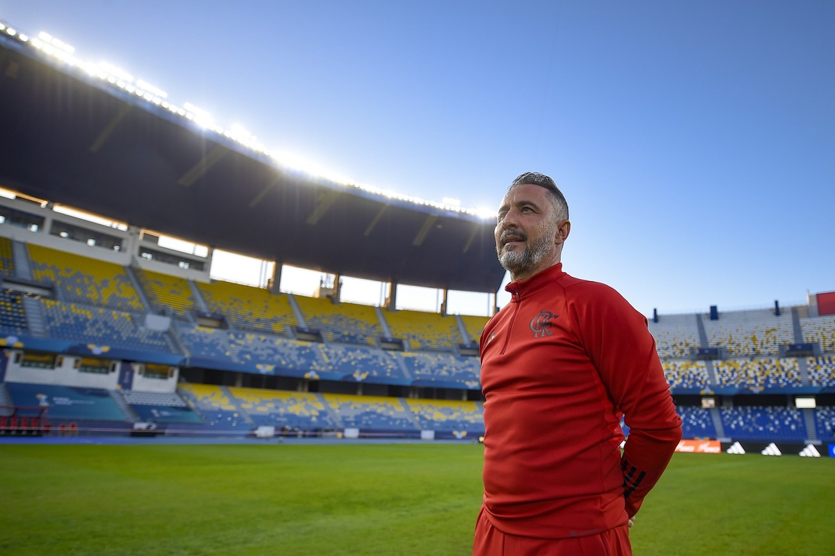Dificuldade do Flamengo de cumprir ciclos que inicia faz Vítor Pereira ...