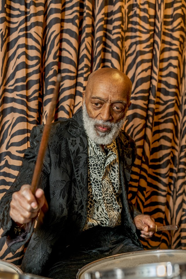 Morre Roy Haynes, gigante do jazz que tocou com Sarah Vaughan e Charlie ...