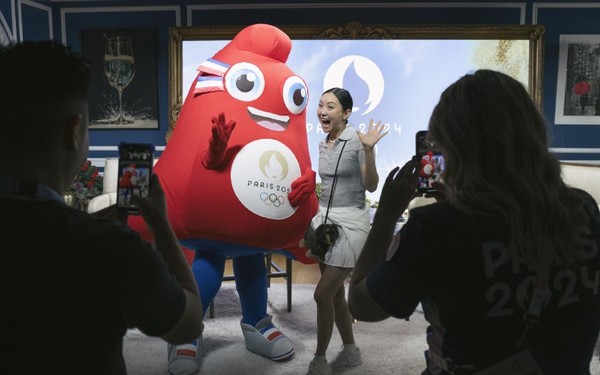 Phryge: mascote da Olimpíada supera piadas e vira febre de consumo em Paris