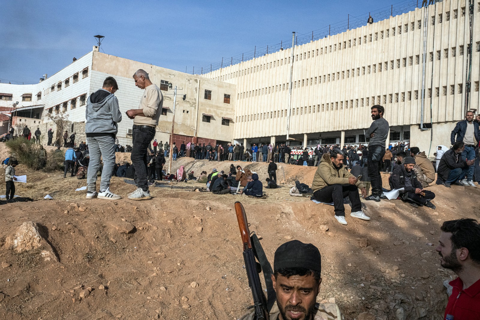 Quem é Mohammad al-Bashir, indicado por rebeldes da Síria para chefiar ...