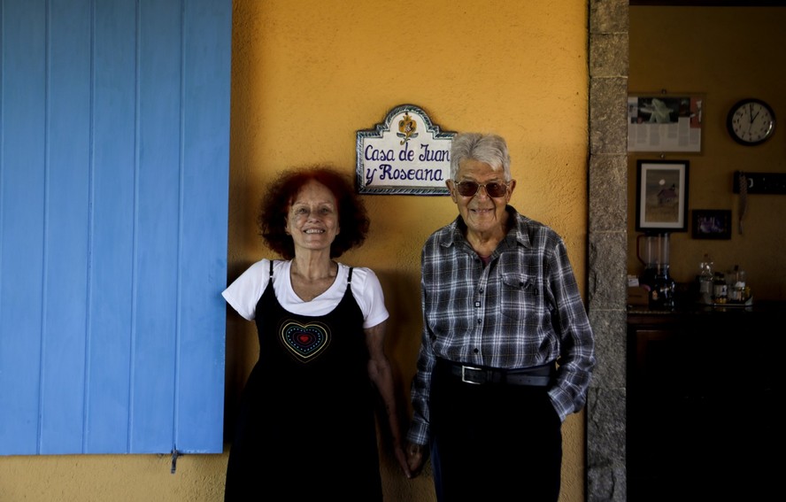 Casa da escritora Roseana Murray, em Saquarema, é colocada à venda