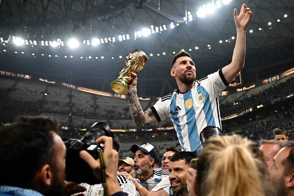 Com Flaco Lopéz e Messi, Argentina é convocada para a Copa do Mundo