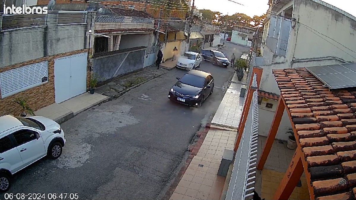 Vídeo: capitão da PM é ferido em ataque com tiros de fuzil na Baixada ...
