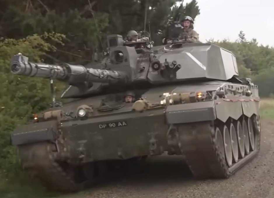 Conheça o tanque Challenger 2, que será enviado à Ucrânia pelo Reino ...