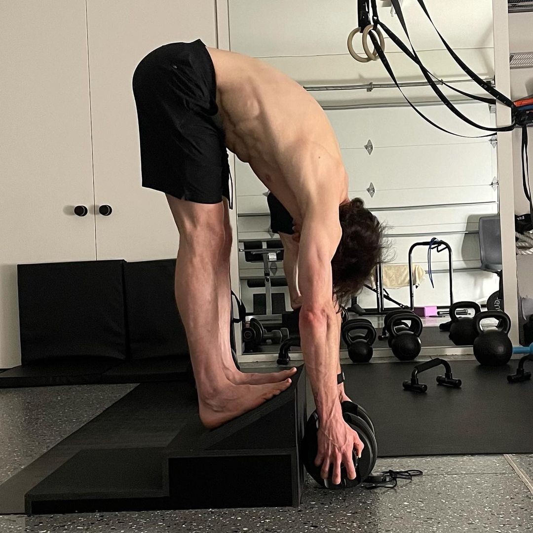 Bryan Johnson: milionário que quer 'voltar aos 18 anos' cancela ...