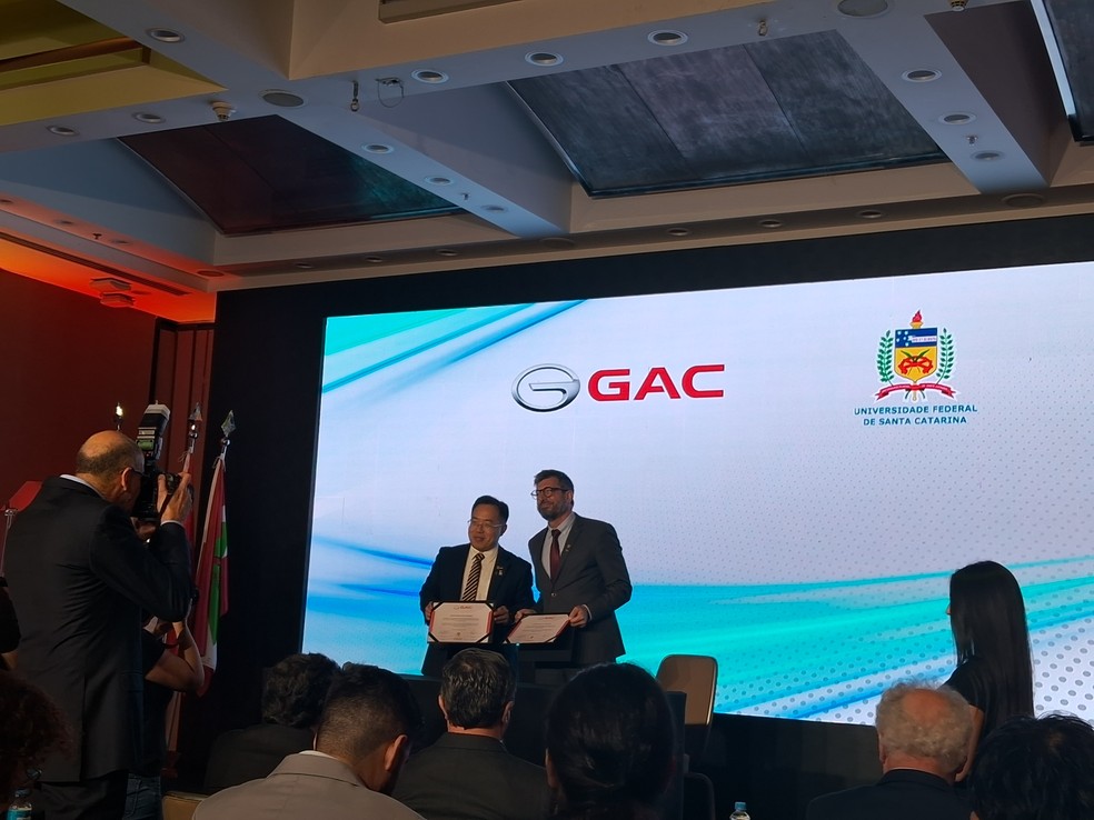 Montadora GAC dá primeiro passo para desenvolver motor flex no país e ...