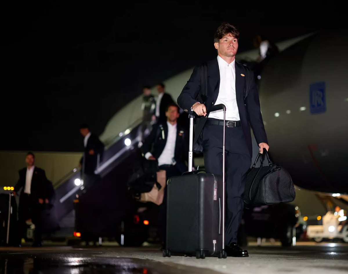 Avião do Real Madrid pousa com duas horas de atraso por tempestade ...