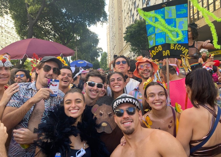 Bloco Boi Tolo ultrapassa as dez horas de desfile, no Rio