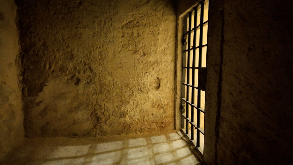 Celas angustiantes e canhões: conheça testemunhos dos 400 anos da ...