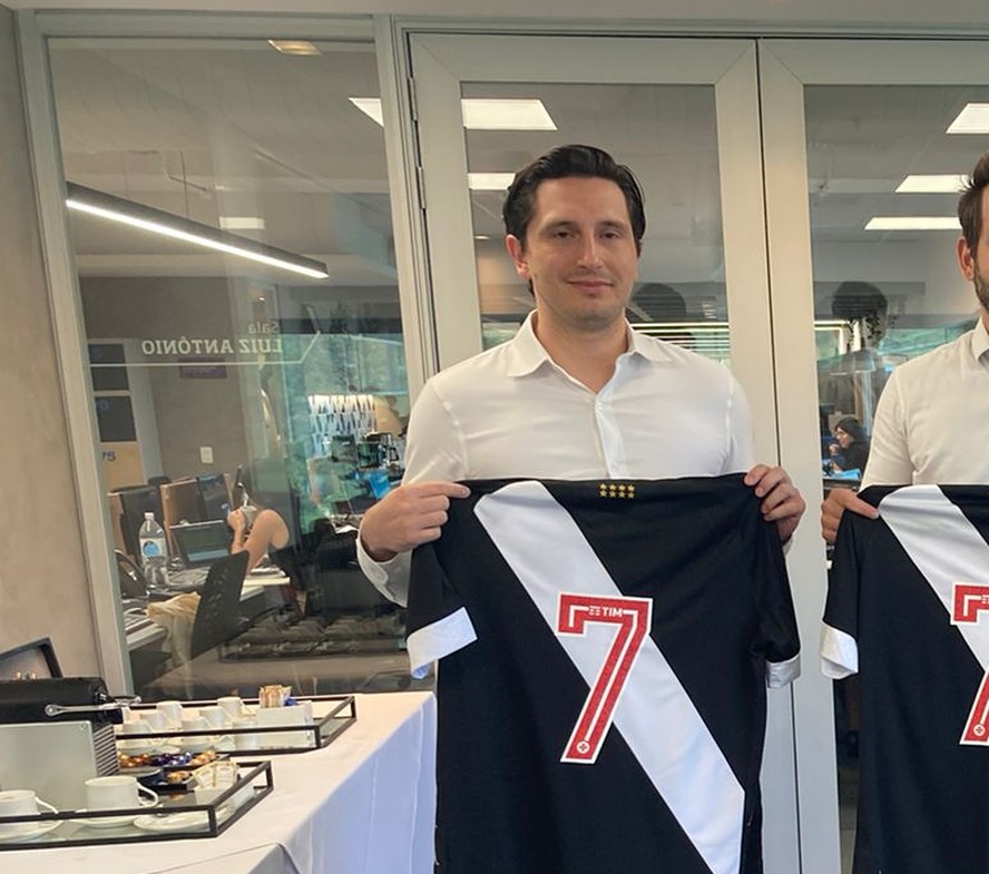 Sai Arciniegas, chega Nicolas Maya: o que a troca de executivos da 777 ...