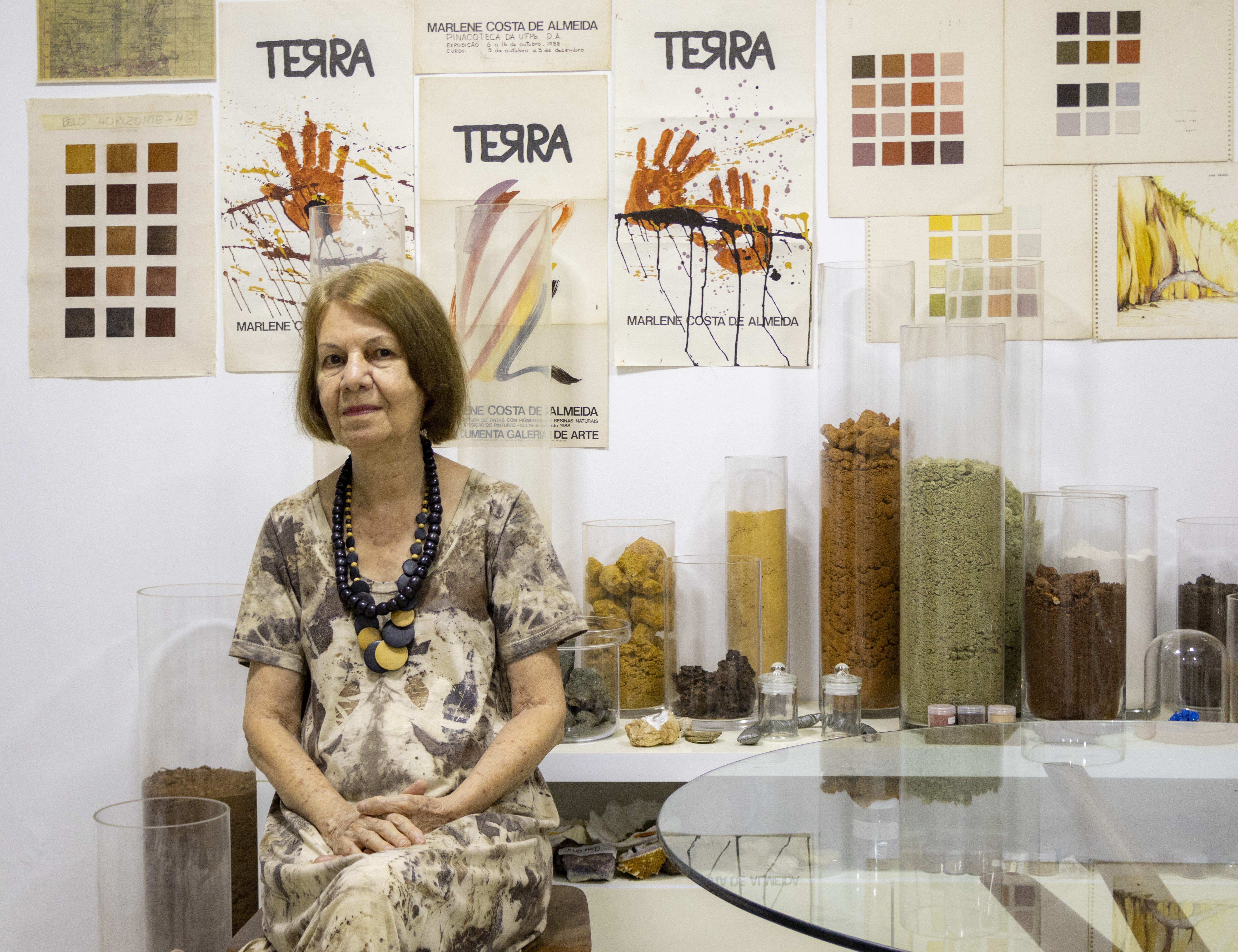 Presente na 36ª Bienal de SP e com individual no Rio, Marlene Almeida ...