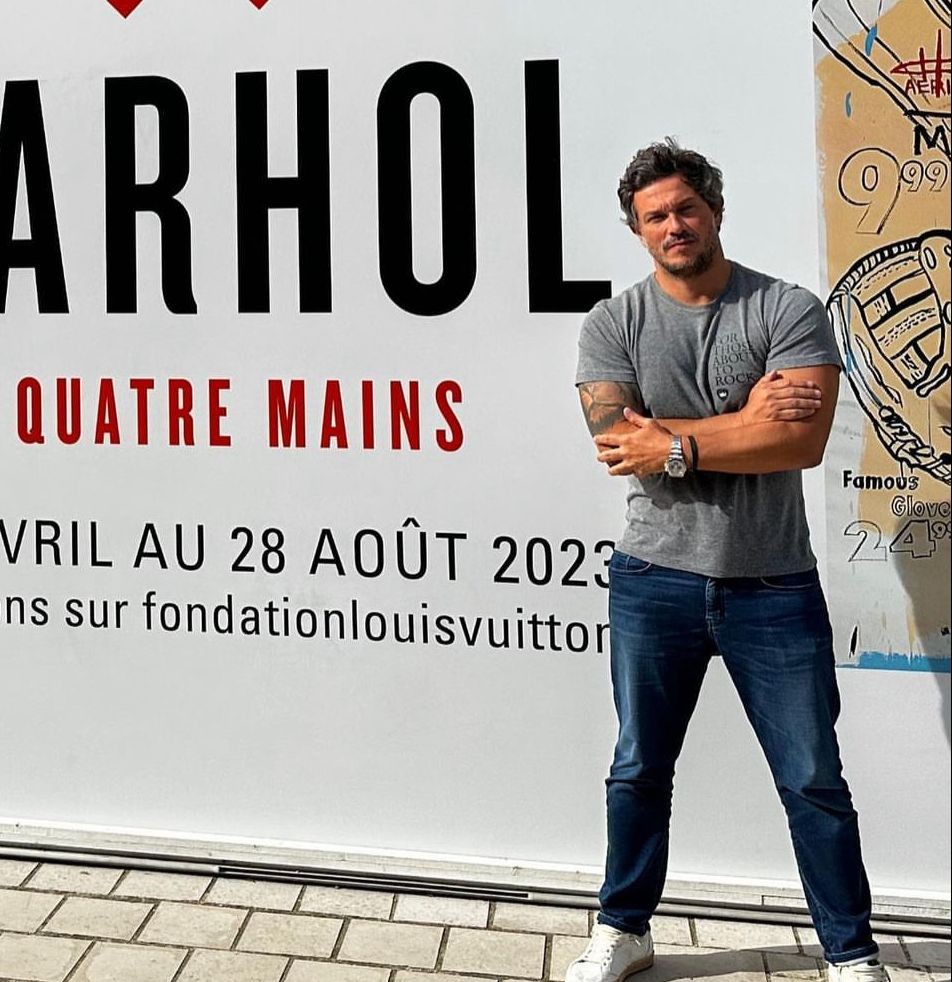 Saiba quem é o empresário visto com Isabella Santoni na festa de Anitta