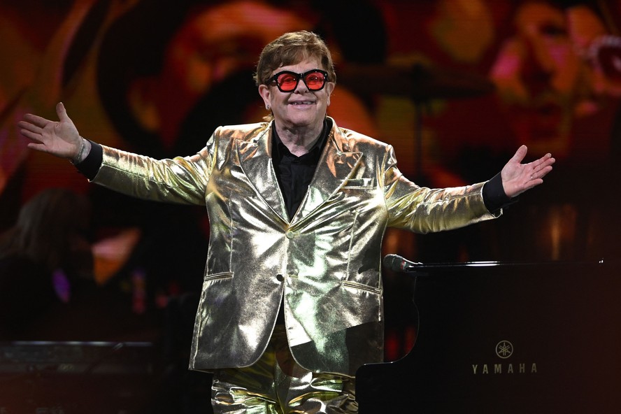 Elton John vive há anos com problema na visão: 'Não consigo enxergar há ...