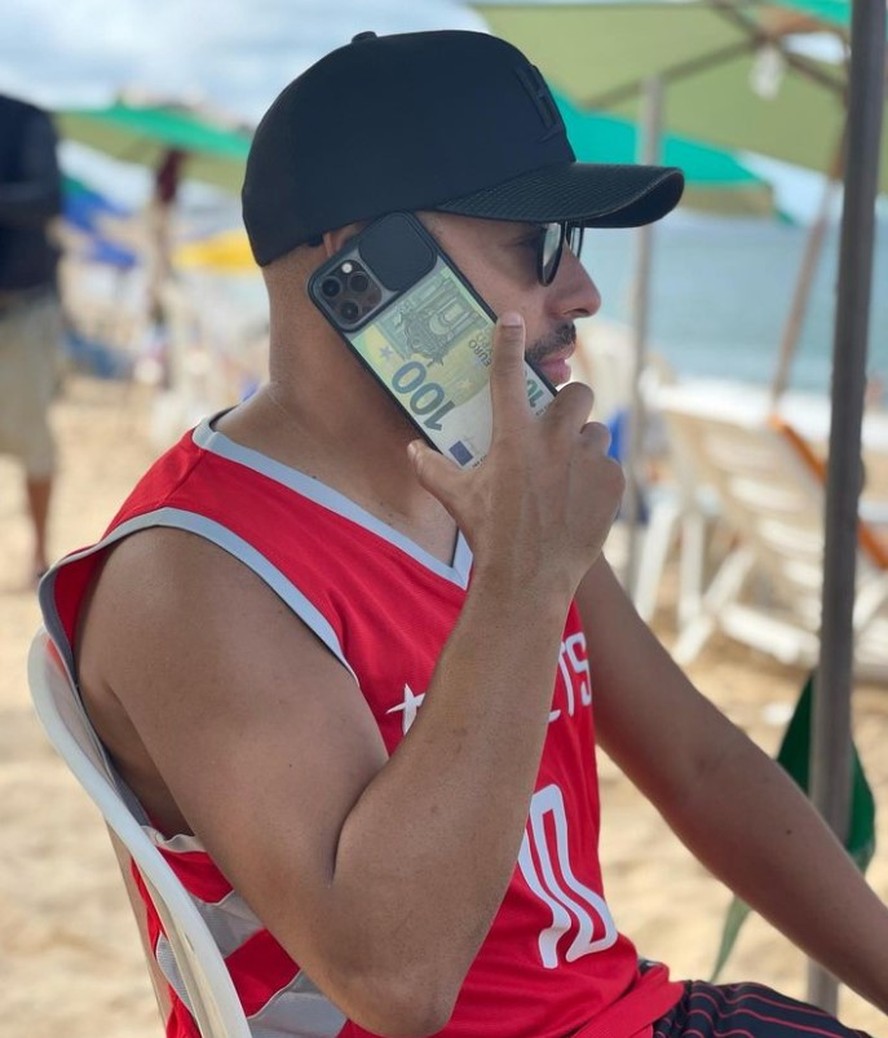 Máfia das apostas: Empresário que intermediou esquema com jogadores enviou foto de dentro do CT ...