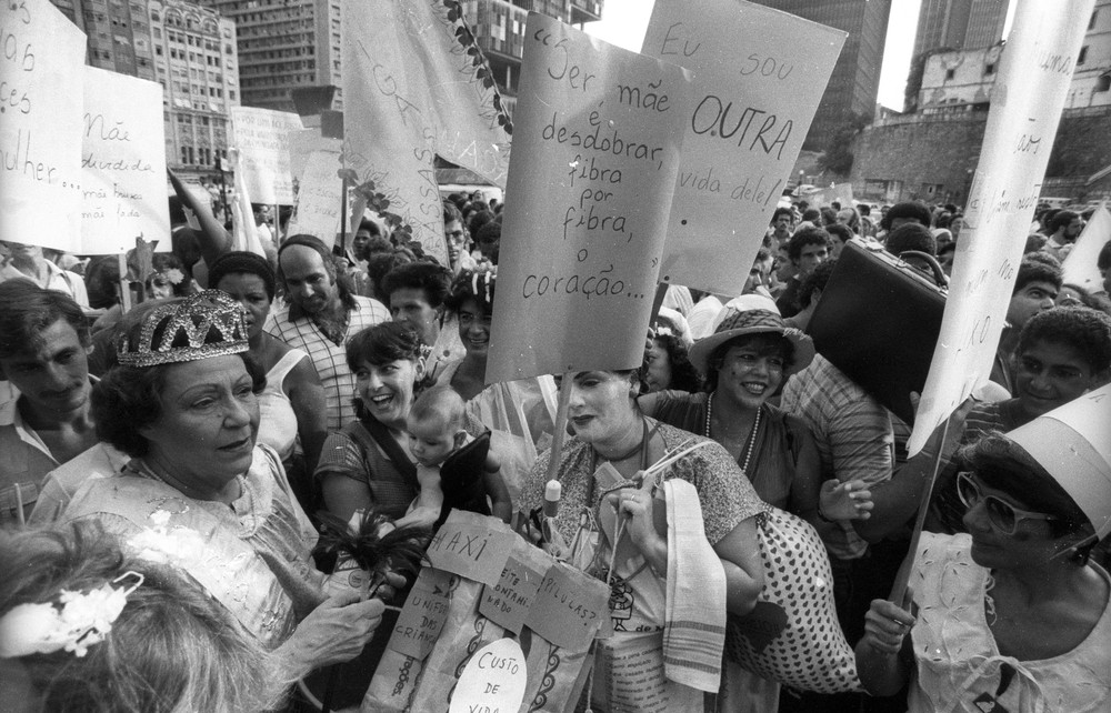 Dia da Mulher: relembre passeatas que marcaram o movimento feminista no ...