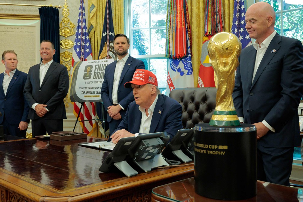 Trump e Infantino anunciam data e local de sorteio da Copa do Mundo de 2026; confira