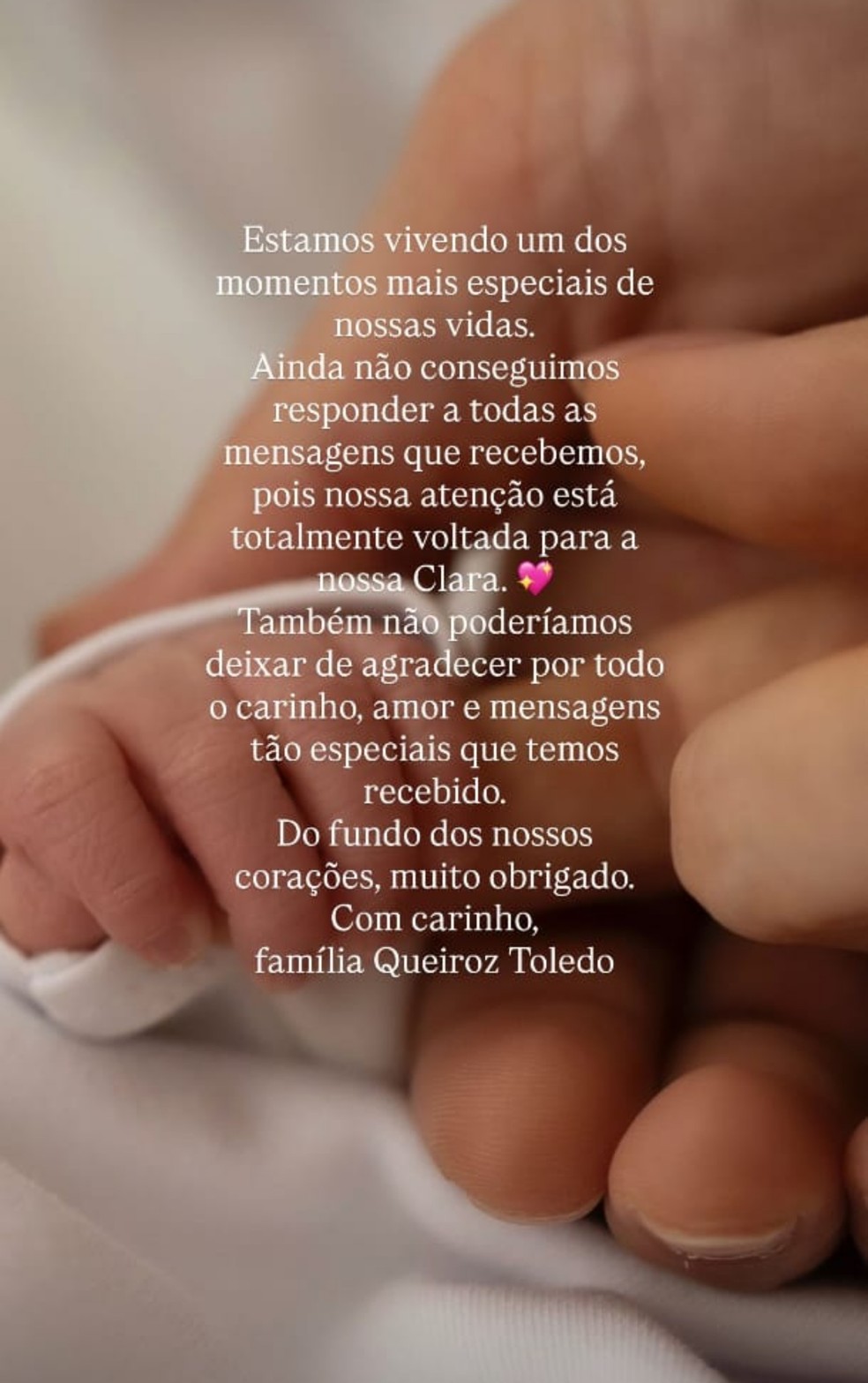 Após dar à luz, Camila Queiroz atualiza fãs sobre chegada da primeira ...