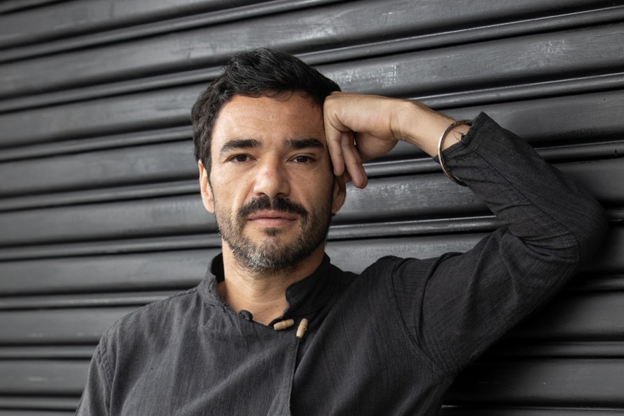 Caio Blat fará filme sobre história real de pastor evangélico que saiu ...