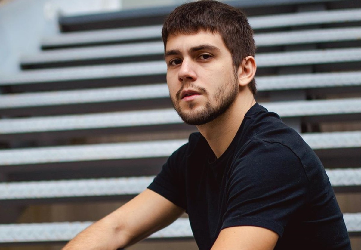 Daniel Rangel fará personagem virgem na próxima novela das 19h de ...