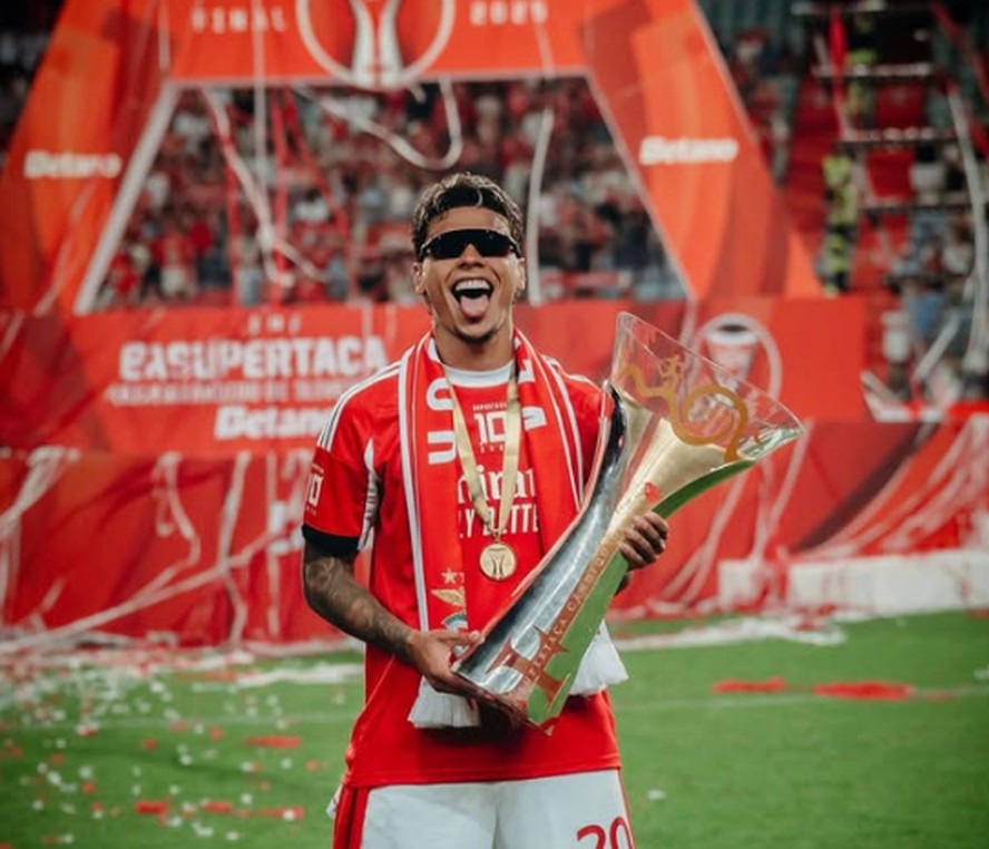 Recém-chegado no Benfica, Richard Ríos conquista vestiário e se torna ...