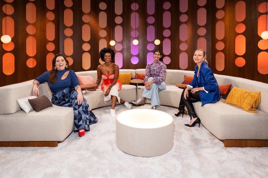 Com Eliana à frente do ‘Saia justa’, programa cresce na audiência