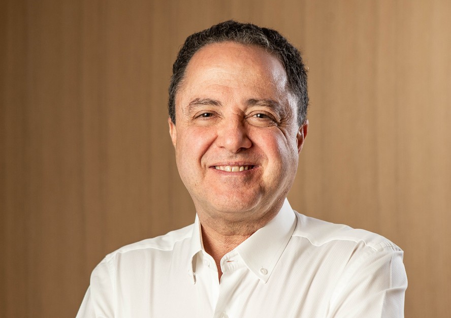 Cardiologista Roberto Kalil esclarece dúvidas dos brasileiros sobre a ...