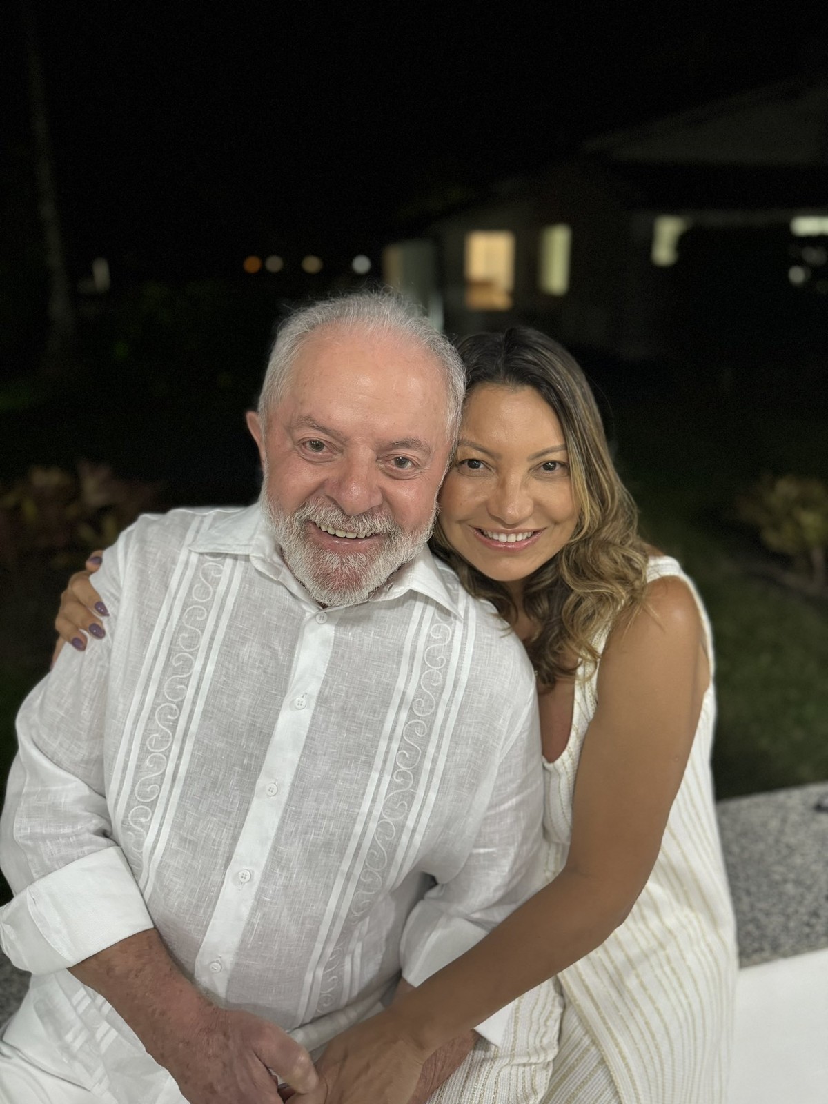 Lula decide estender folga no Rio e adia volta a Brasília