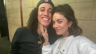 Caçula de Bon Jovi e ‘príncipe do Shrek’: conheça Jake, que se casou ...