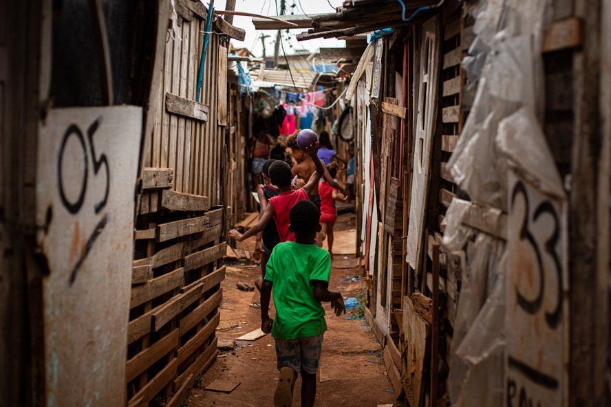 Misery and poverty reach the lowest level in Brazil's history, IBGE reports