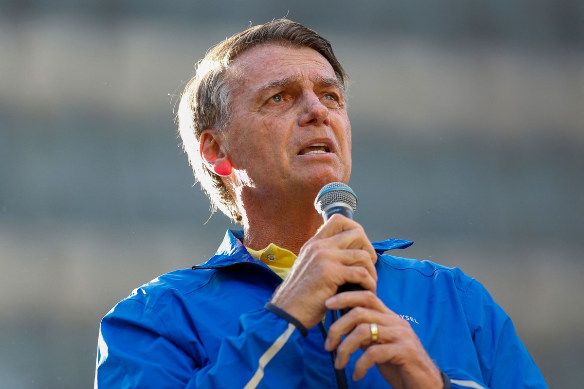 Bolsonaro chora e pede orações durante sessão do Senado em homenagem a ...