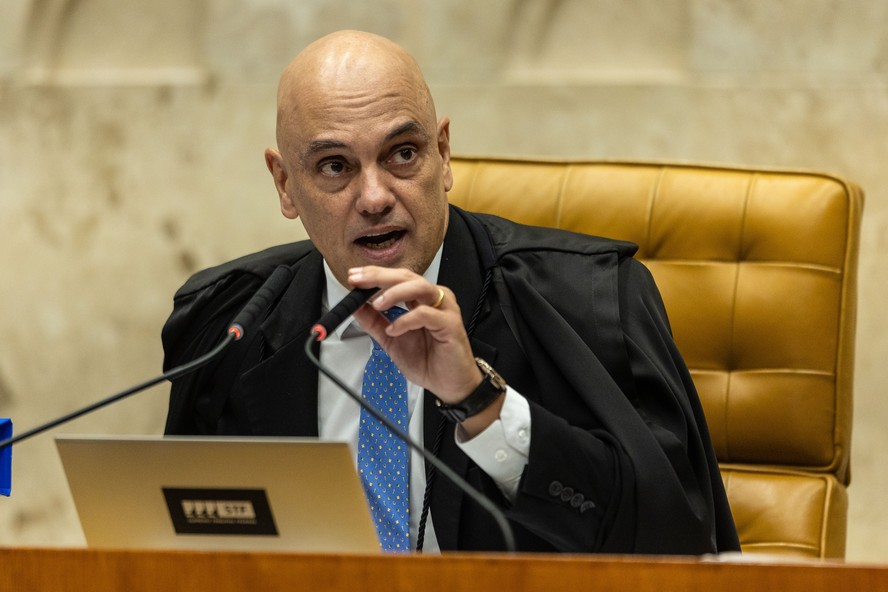Defesas do Rumble e de Trump pedem para notificar Moraes por e-mail e ...