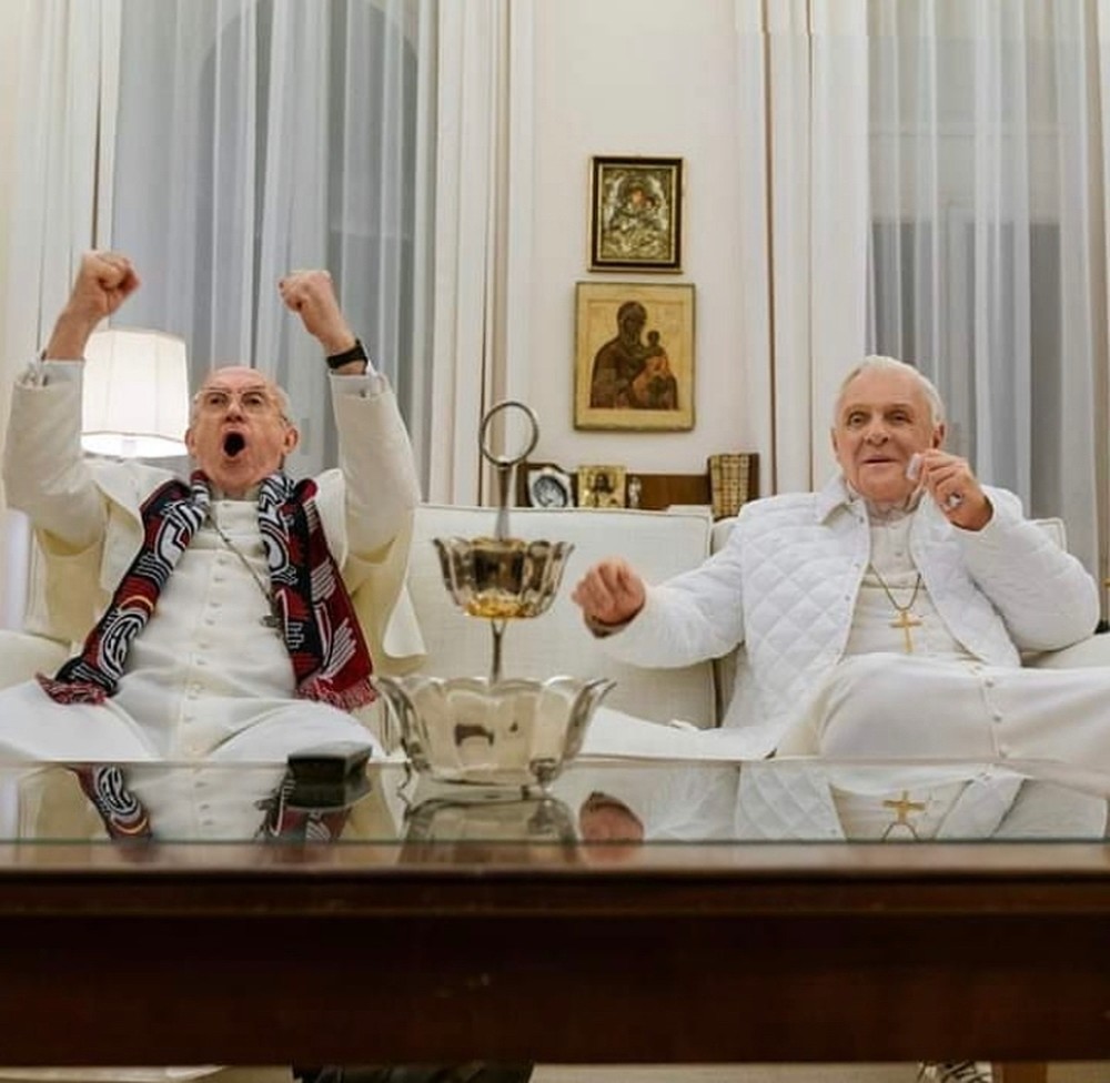 Anthony Hopkins interpretou Bento XVI em filme dirigido por brasileiro ...