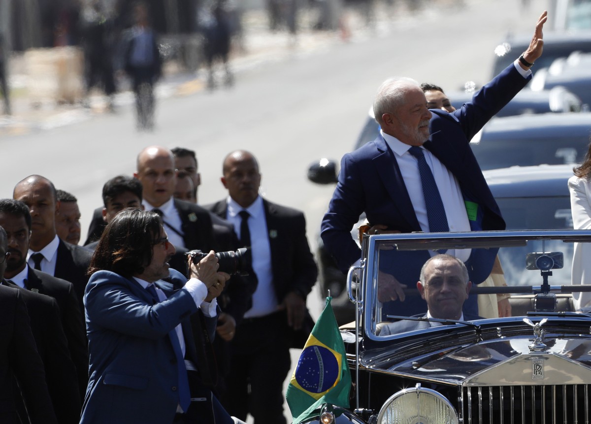 Pesquisa Ipec: 54% dizem confiar em Lula. Outros 41% não acreditam no ...