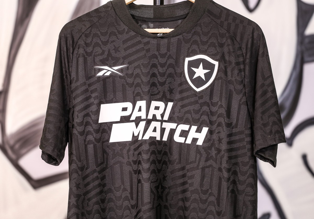 Lançamento de segundo uniforme do Botafogo é marcado por elogios à peça ...