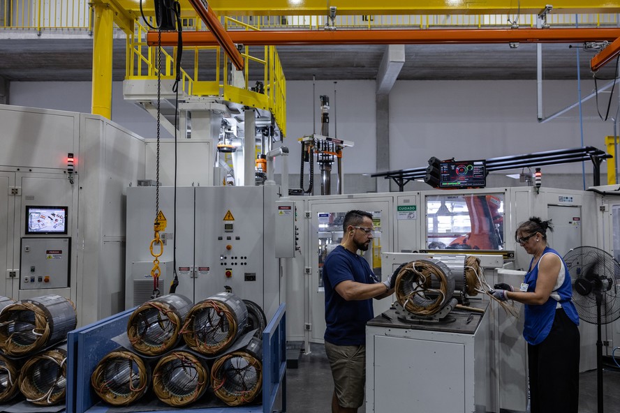 BNDES aprova R$ 390 milhões para exportação de equipamentos da WEG para ...