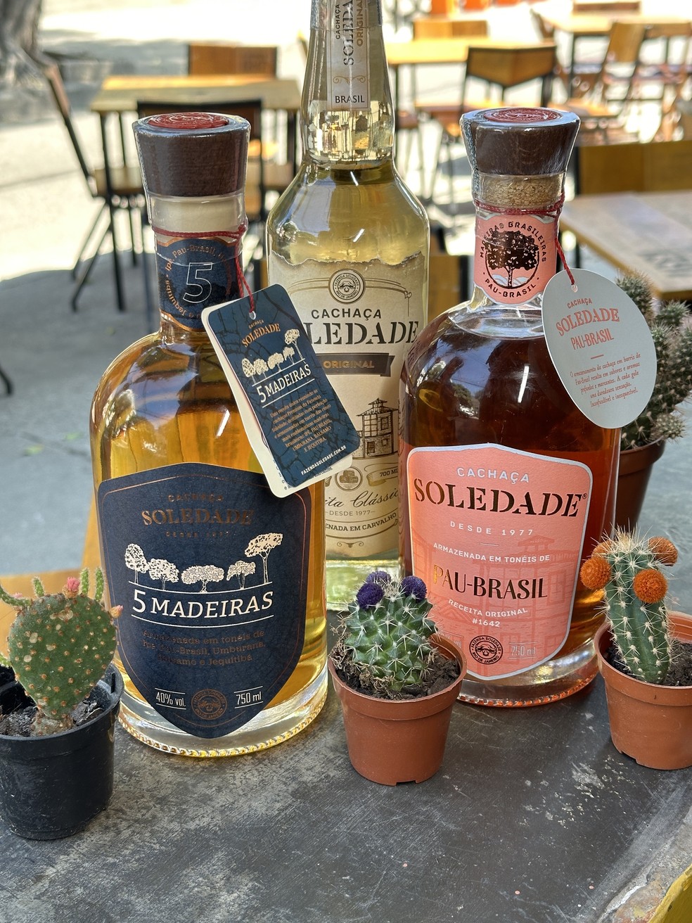 Bar Kalango lança carta de cachaças assinada por Juarez Becoza