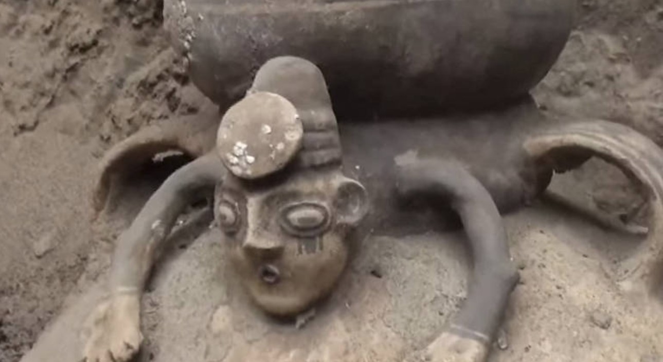Tumba de líder de cultura pré-Inca é encontrada no norte do Peru; veja ...