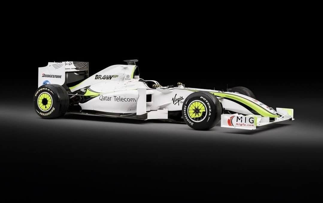 Histórico carro de Fórmula 1 que Jenson Button ganhou da Mercedes nos ...