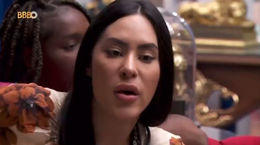 Isabelle sai em defesa de Davi, no BBB 24, e é exaltada nas redes: 'Empatia gigante'