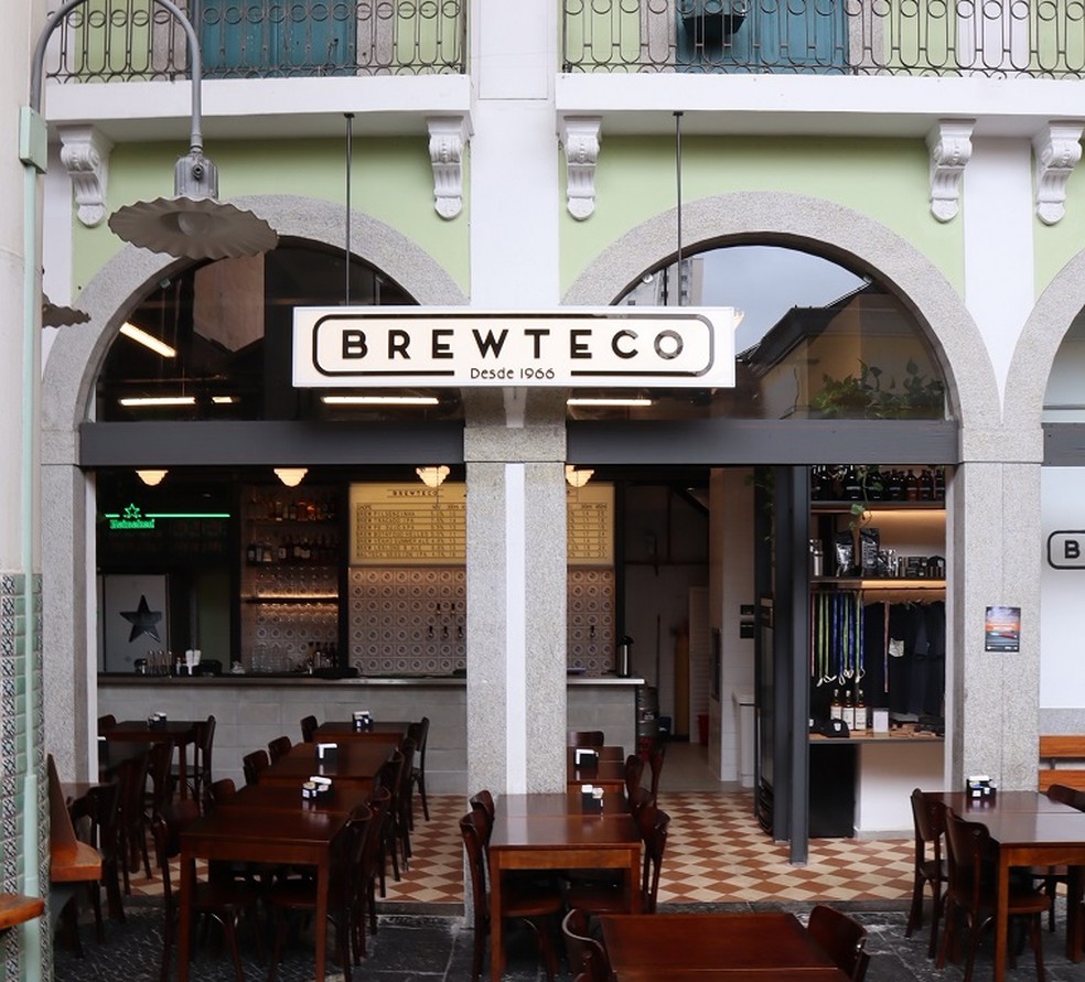 Vinho tinto da chilena VIK obtém 100 pontos James Suckling; Moët Impérial Brut de novo rótulo ...