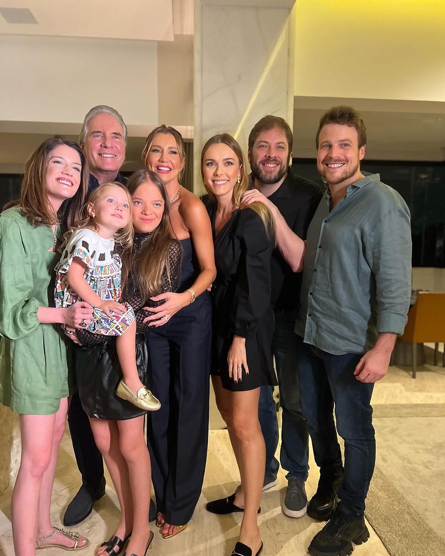 Os Justus: Além de Roberto, Fabiana e Rafaella, entenda árvore ...