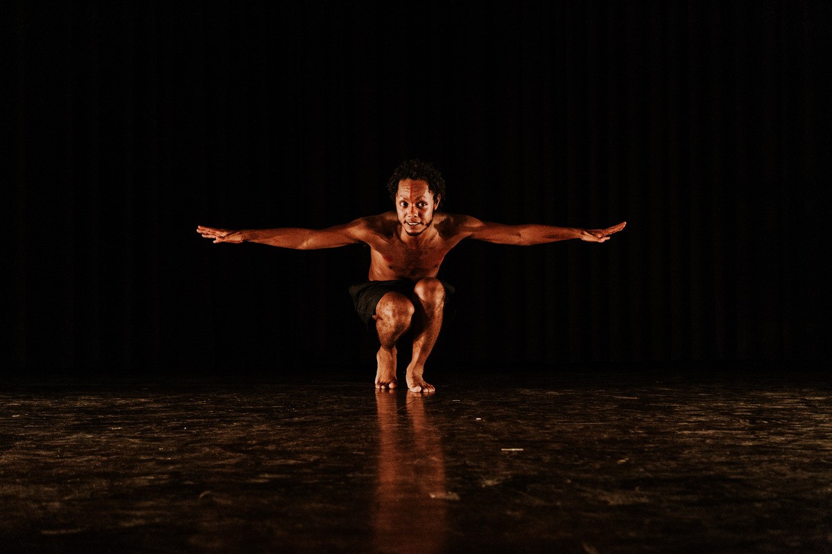 Premiada peça 'Macacos' abre sessão extra no Rio; saiba como garantir ...