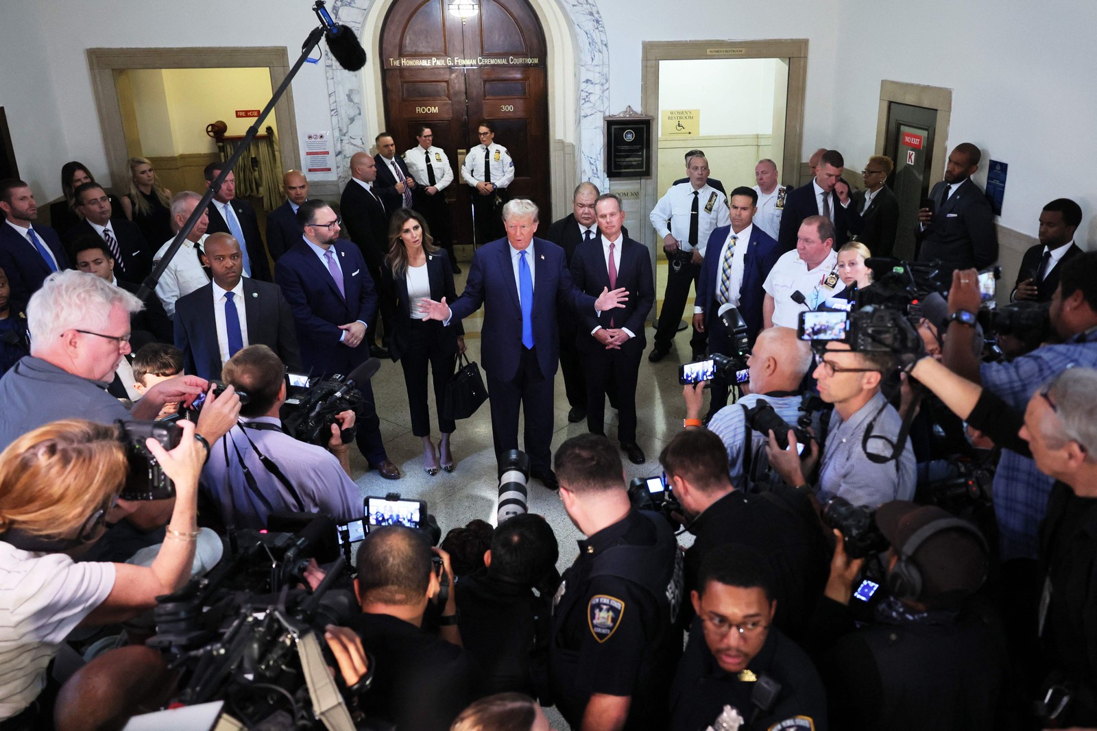 Se Trump for preso, Serviço Secreto dos EUA vai com ele para cadeia ...